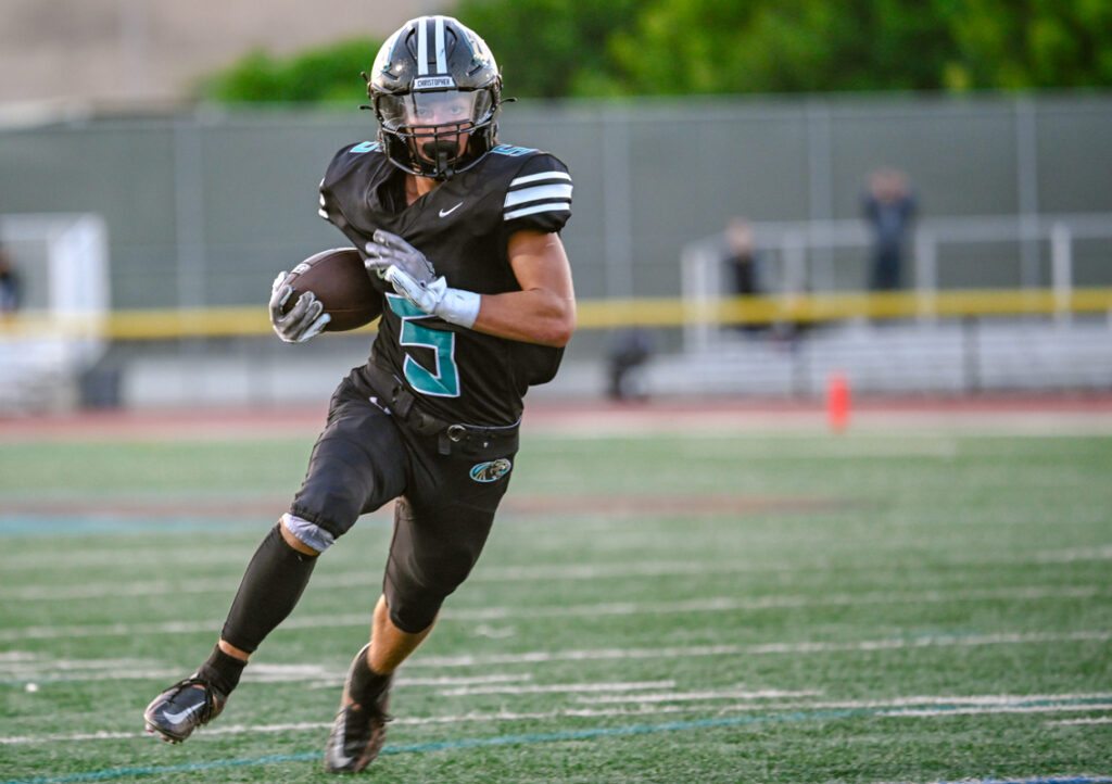 Christopher football strives to overcome growing pains | Gilroy ...